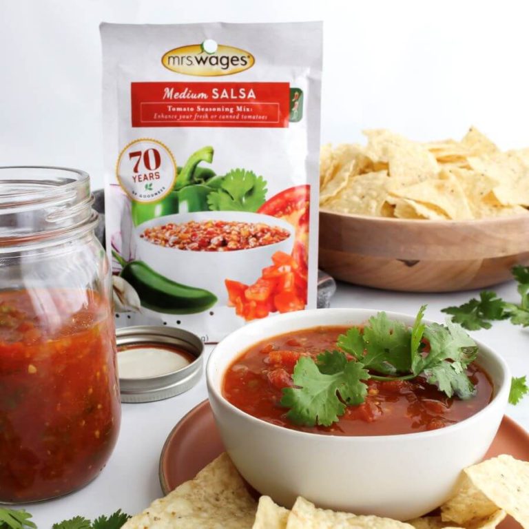 The Best Tips To Make Easy Homemade Salsa - Midwest Life and Style Blog
