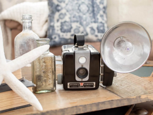 How To Create A Cottage Style Vignette With Vintage Finds - Midwest ...
