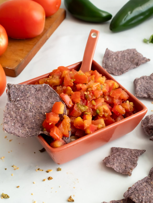How To Create The Ultimate Summer Salsa Bar - Midwest Life and Style Blog