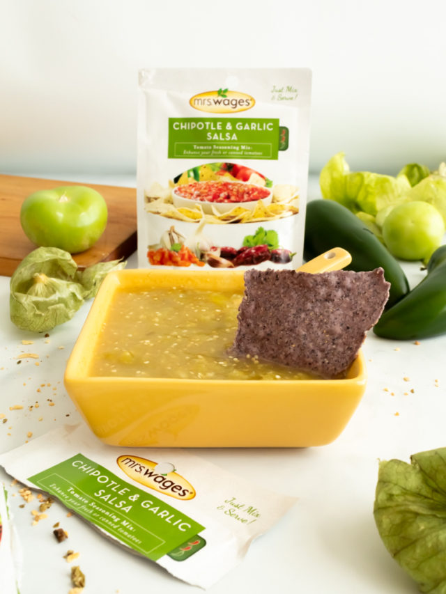 How To Create The Ultimate Summer Salsa Bar - Midwest Life and Style Blog