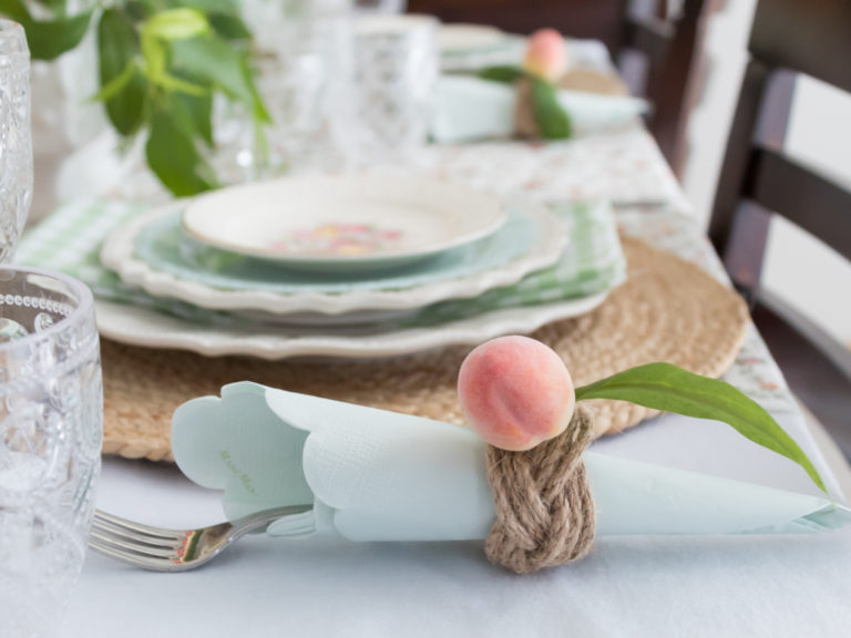 Peach Perfection: How To Style A Stunning Summer Tablescape - Midwest ...