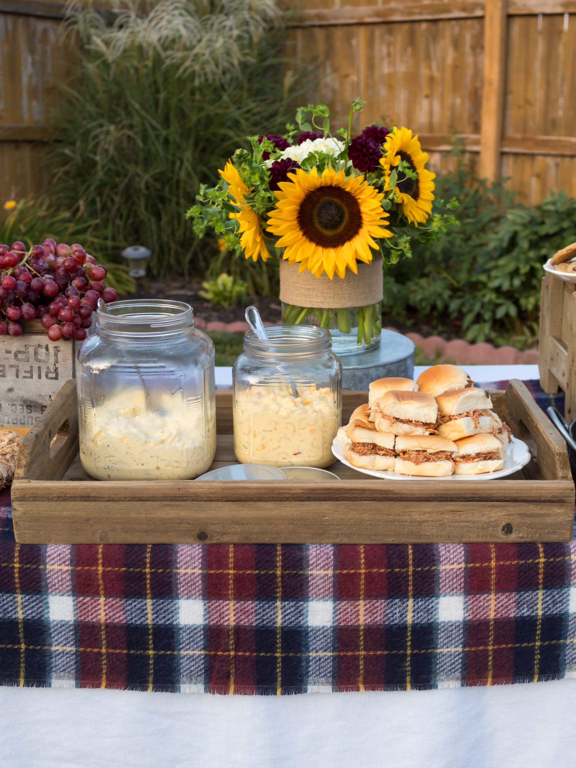 Your Guide To Throwing The Ultimate Potluck Party - Midwest Life and ...