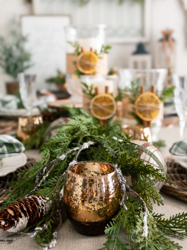 How To Style A Rustic Christmas Tablescape In 5 Simple Steps - Midwest ...