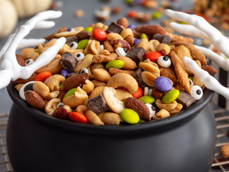 The Ultimate Halloween Monster Munch Trail Mix - Midwest Life and Style ...