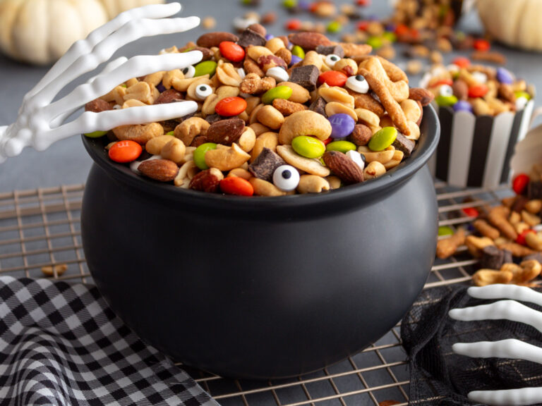 The Ultimate Halloween Monster Munch Trail Mix - Midwest Life and Style ...